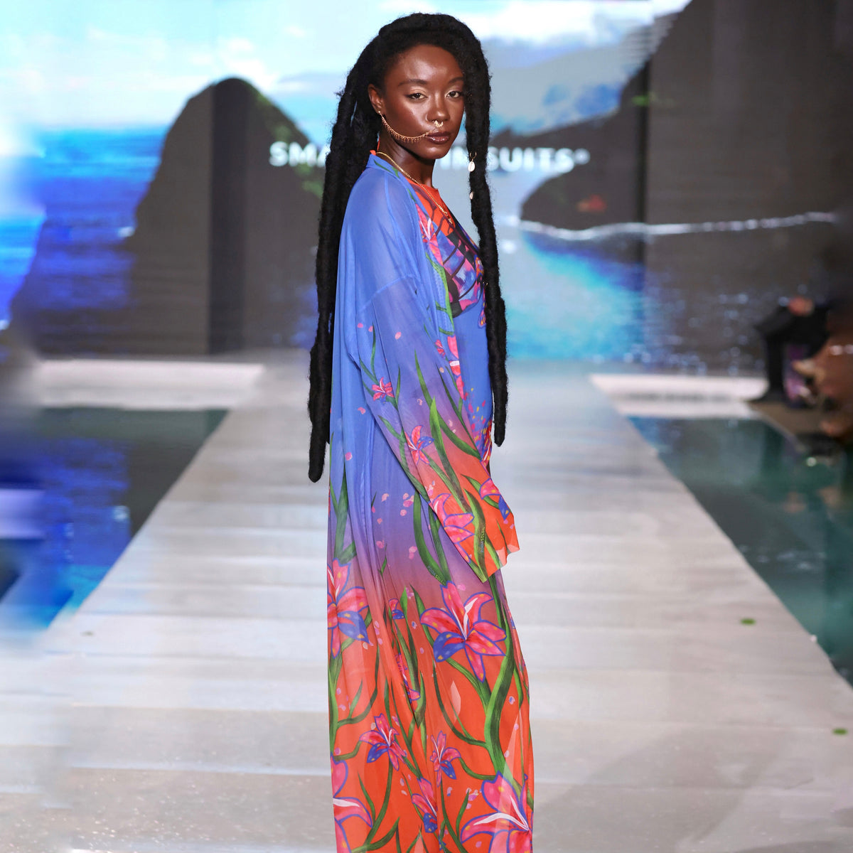 BEACH ROBES – Smart Swimsuits